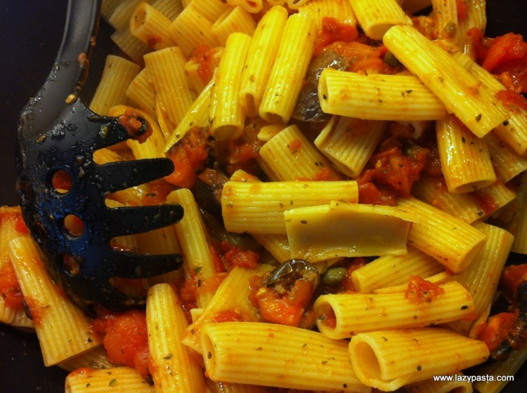 Rigatoni alla Puttanesca